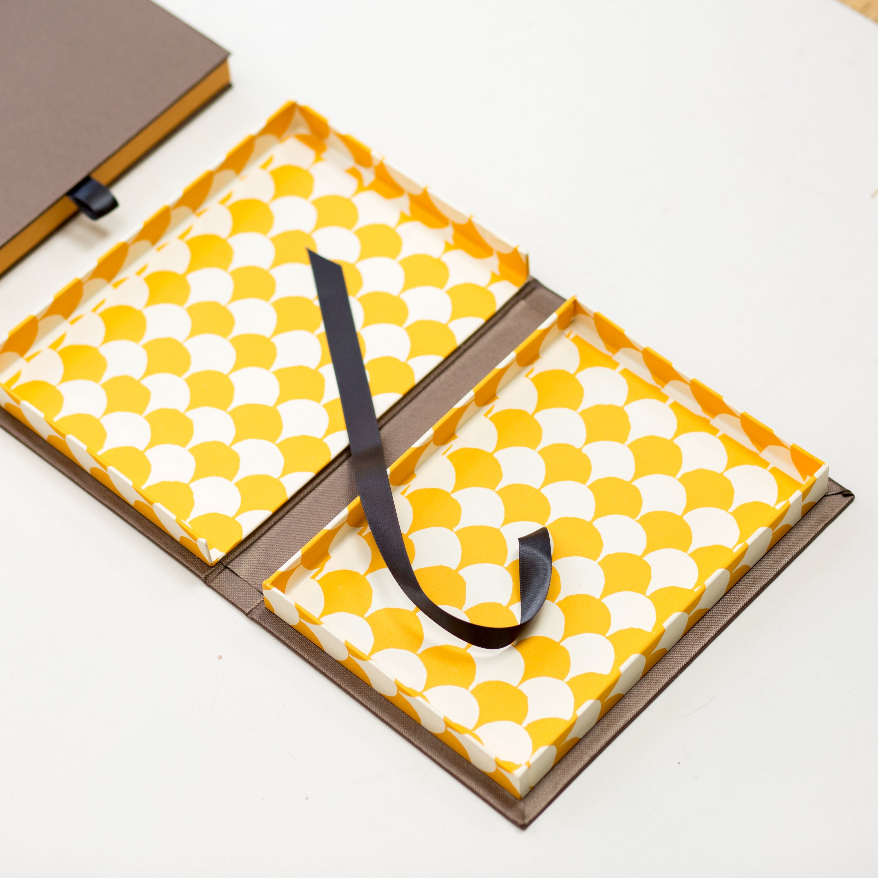 Introduction to Bookbinding – Yvette Ja