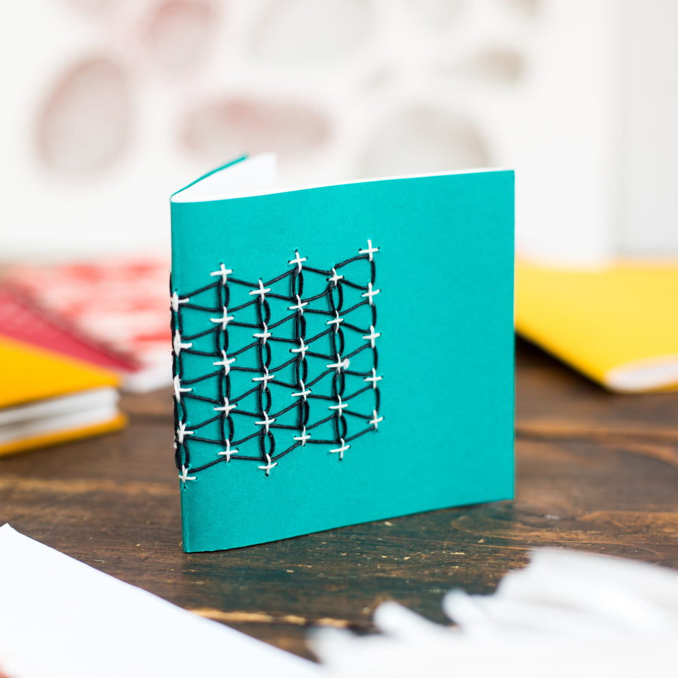 Advanced Bookbinding: Sewn Structures – Yvette Ja